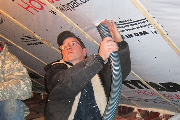 How to Dense-Pack an Unvented Roof | JLC Online