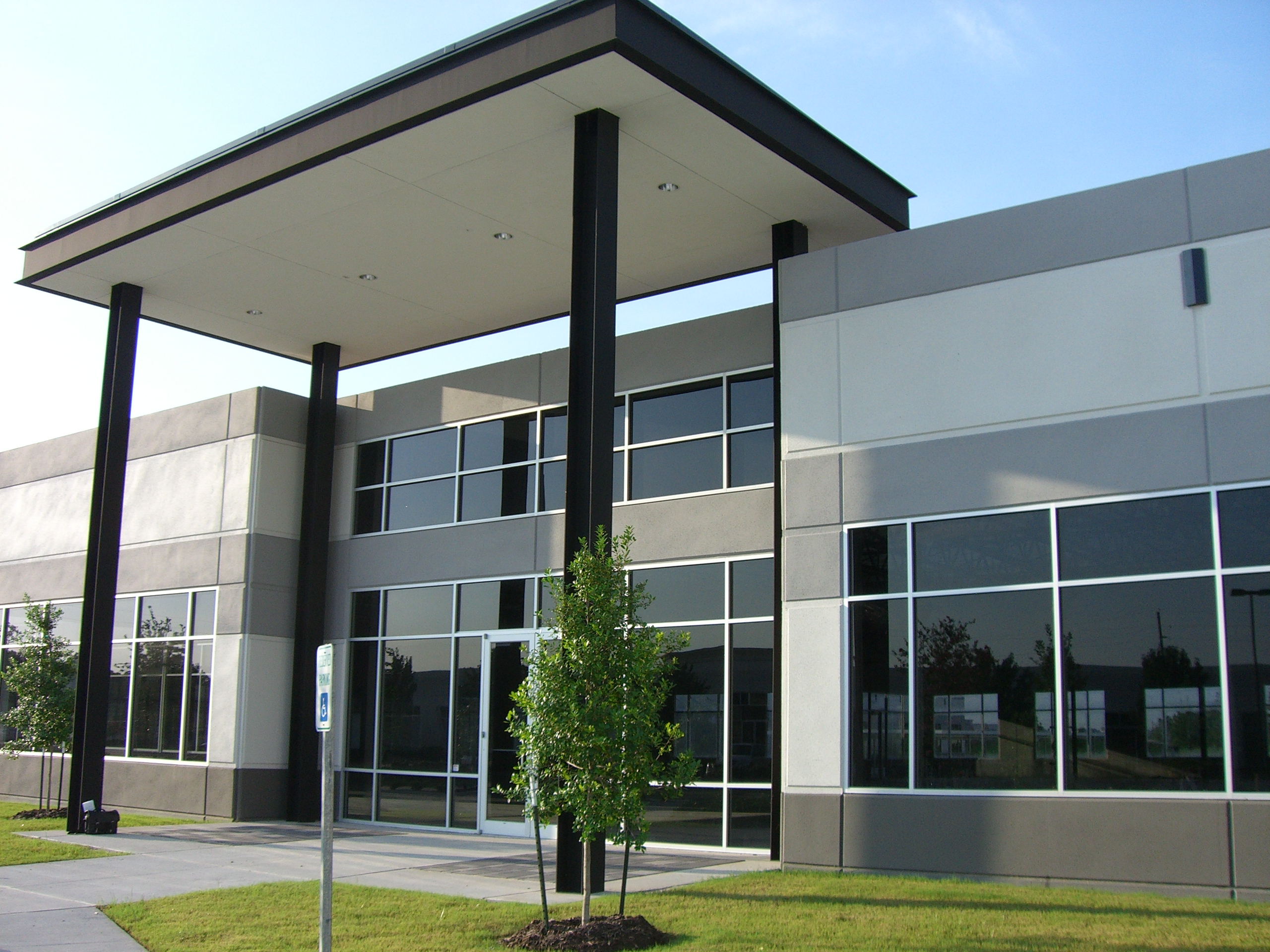 Customer Technology Center - Phoenix Contact | Architect Magazine