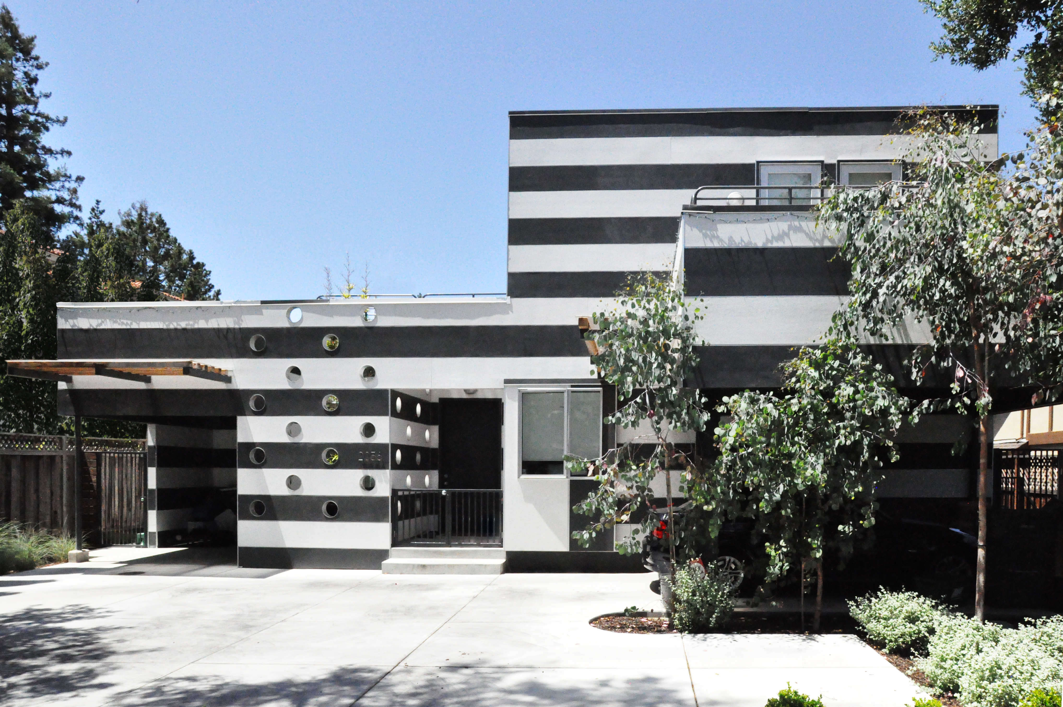 White Black Box House | Architect Magazine