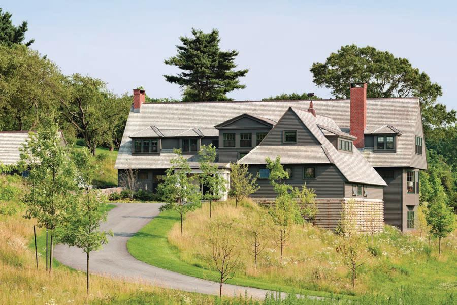 Hillside Farmhouse, Boston | Builder Magazine