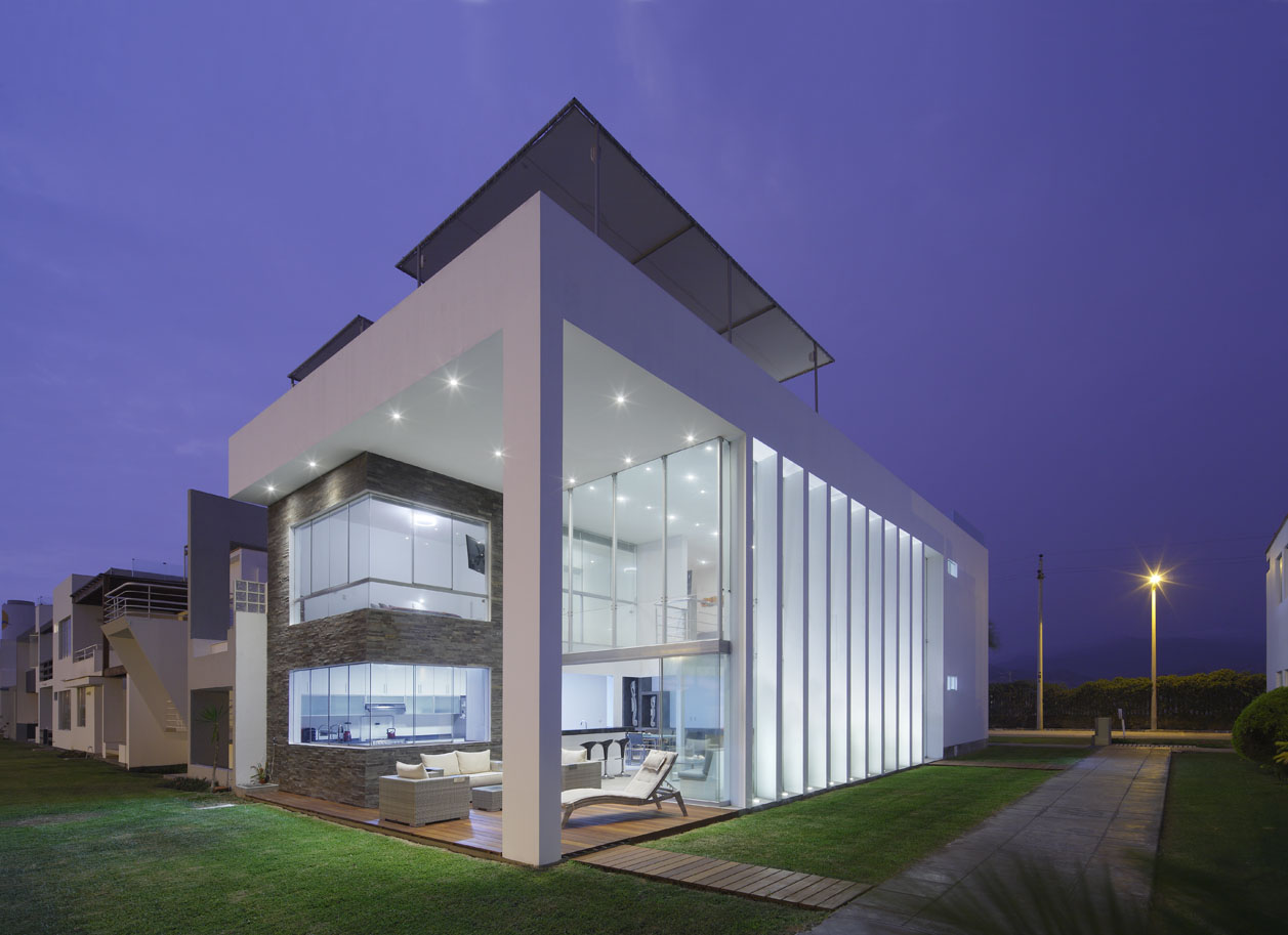 HOUSE OF LIGHT | Architect Magazine