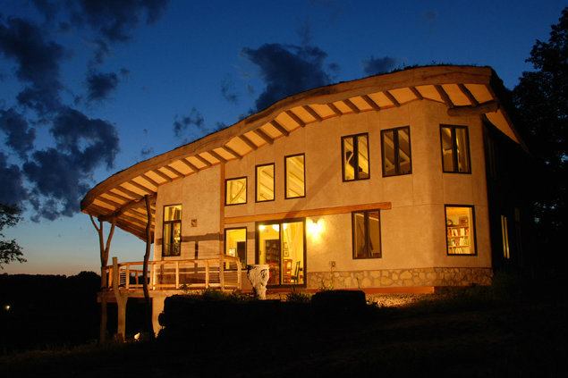 Log On: Whole Lumber Offers Holistic Benefits | Builder Magazine