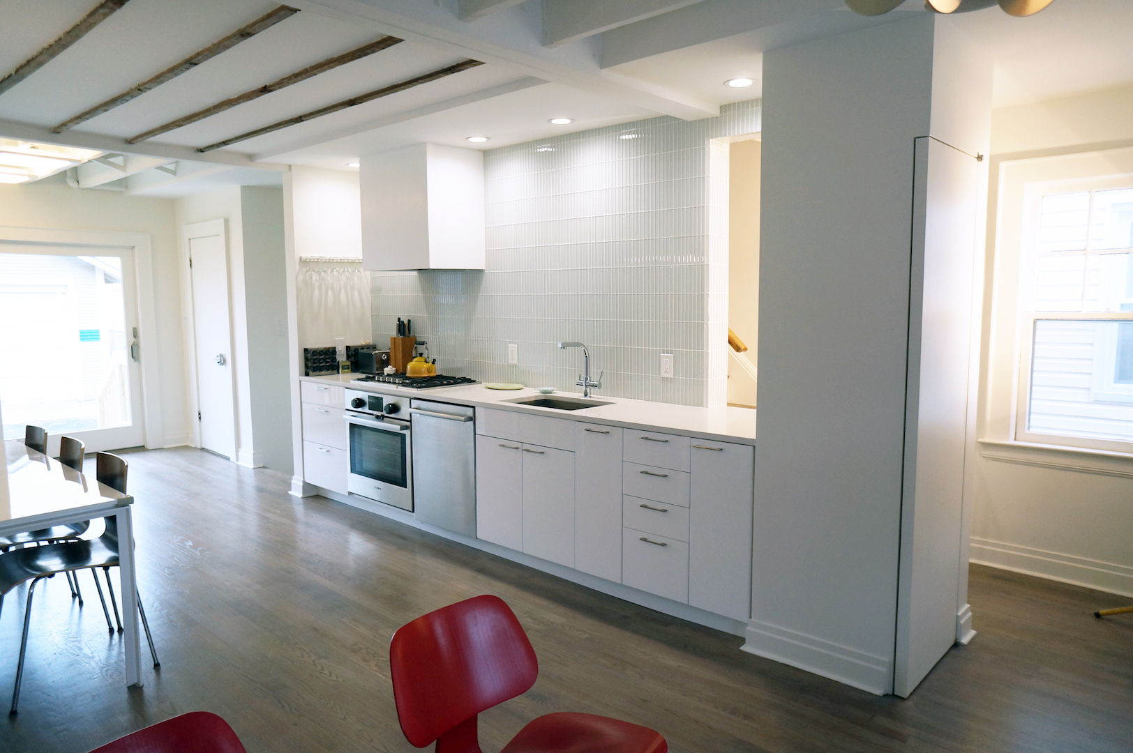 NY Metro- Kitchen and Living Spaces | Builder Magazine