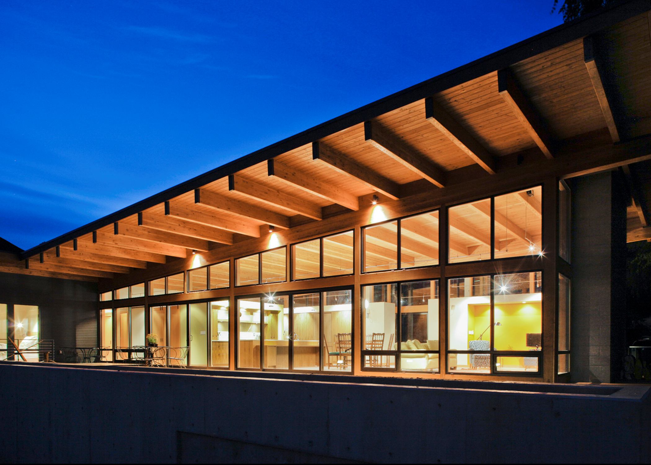 Design Details: Blending Inside and Out | Builder Magazine