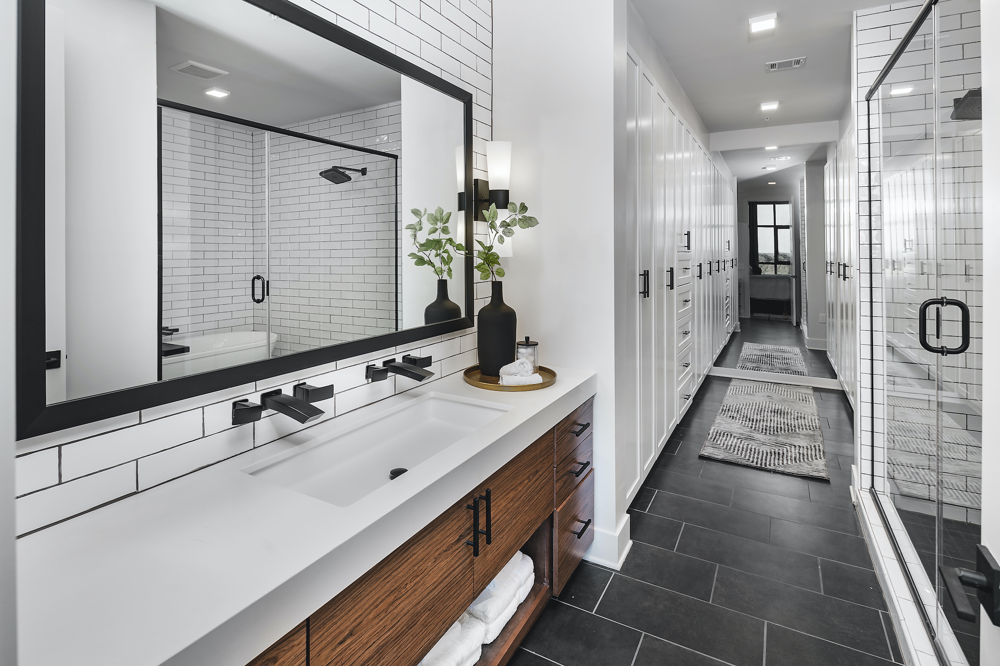 Charlotte Multifamily Community Features Luxury Style with Familiarity ...