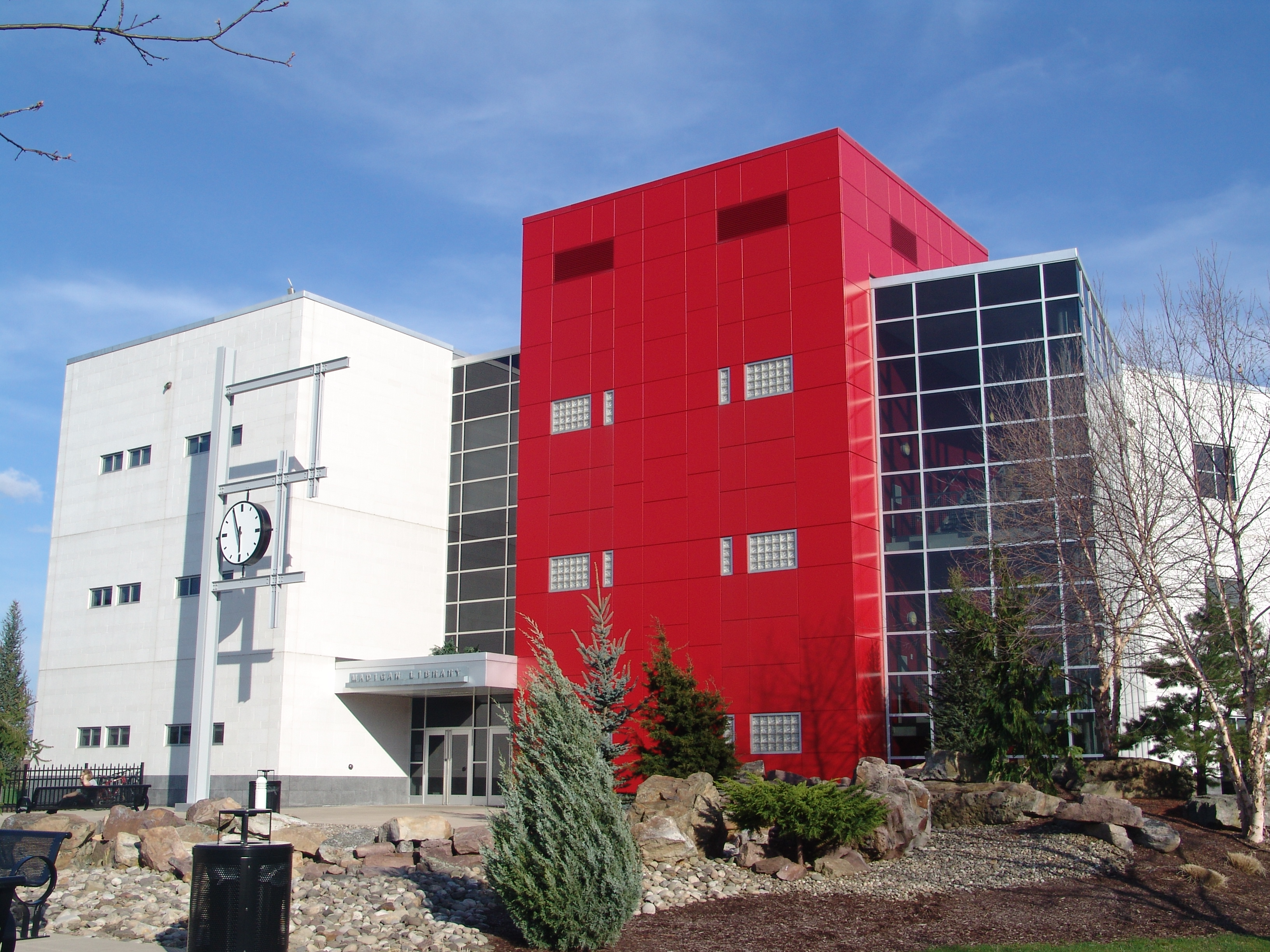 Roger and Peggy Madigan Library | Architect Magazine