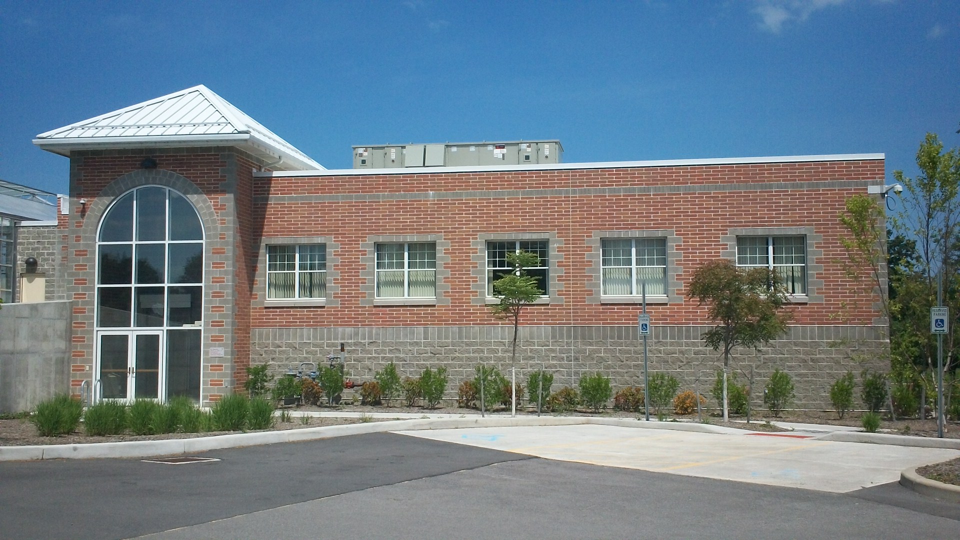 NRG Insulated Block Buffalo Botanical Gardens Building | Architect Magazine