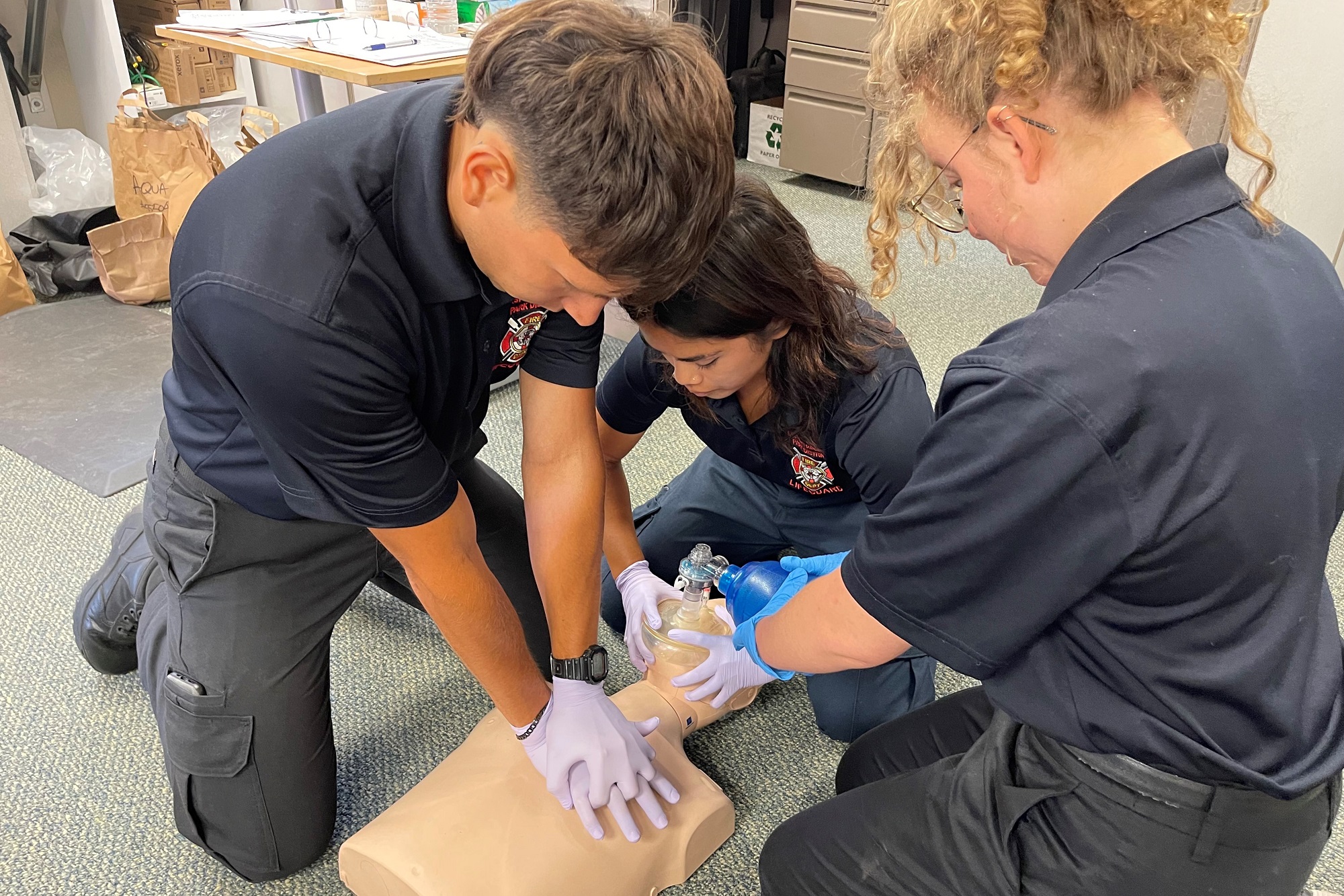 Lifeguarding Drills to Help Master Teamwork| Aquatics International ...