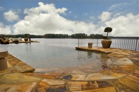 Hilltop Pools and Spas| Pool & Spa News