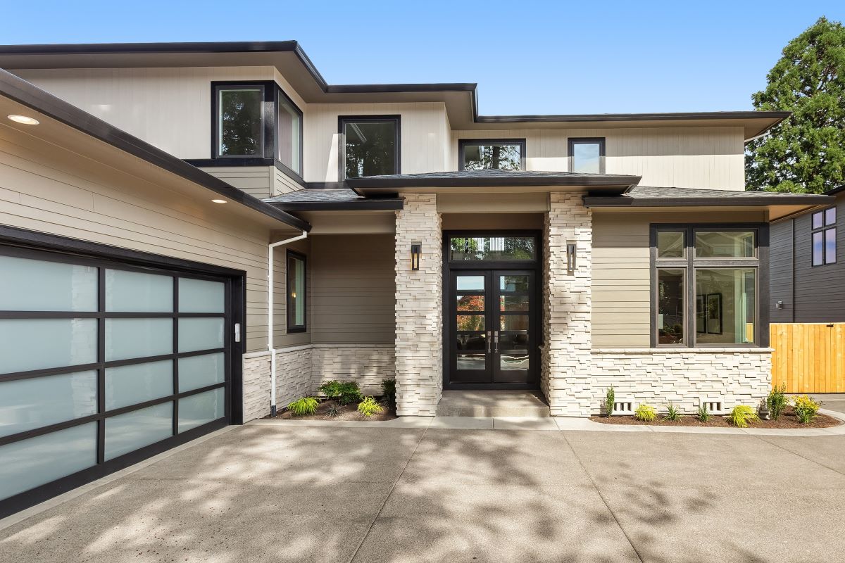 New-Home Sales Keep Up the Spring Selling Pace | Builder Magazine