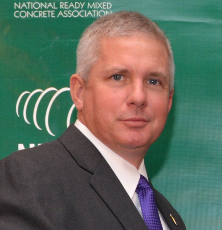 Jeff Hinkle's Instagram, Twitter & Facebook on IDCrawl