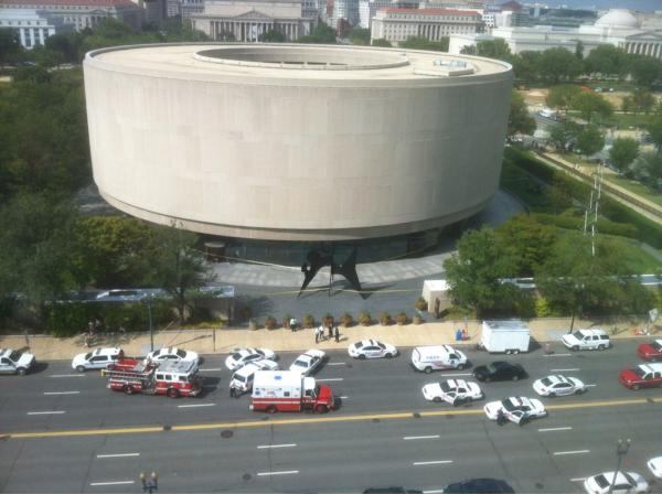 Smithsonian Security Guard Commits Suicide at the Hirshhorn Museum and ...