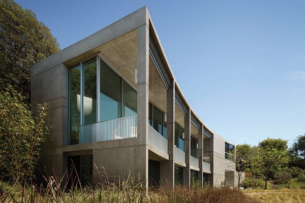 Concrete Architecture