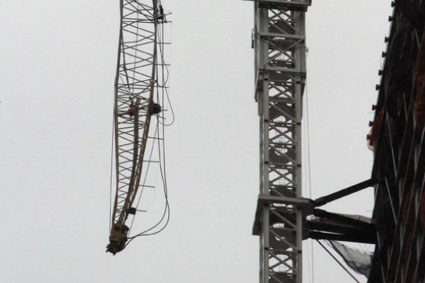 Crane Collapses in Hurricane Winds | Architect Magazine