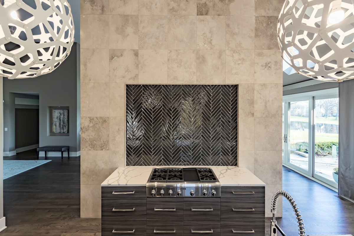 Urban Kitchen Suburban Setting | Builder Magazine