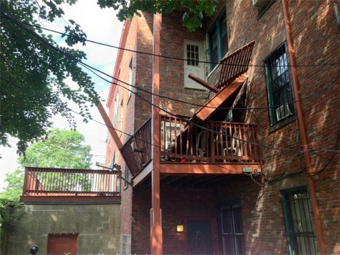 Students Hurt in Porch Collapse | JLC Online