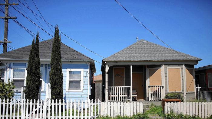 Community Groups Rally Against FHA Loan Sales | Builder Magazine