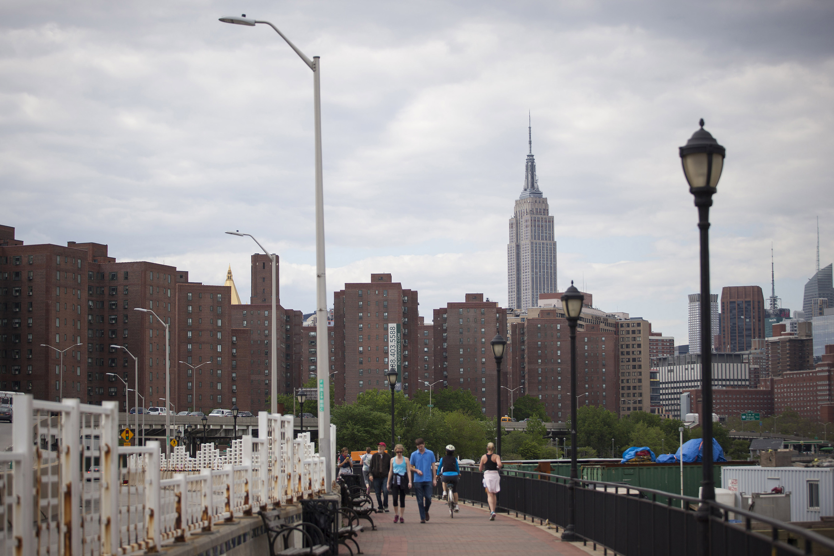 Big Apple Volume's Up, But By Less | Builder Magazine