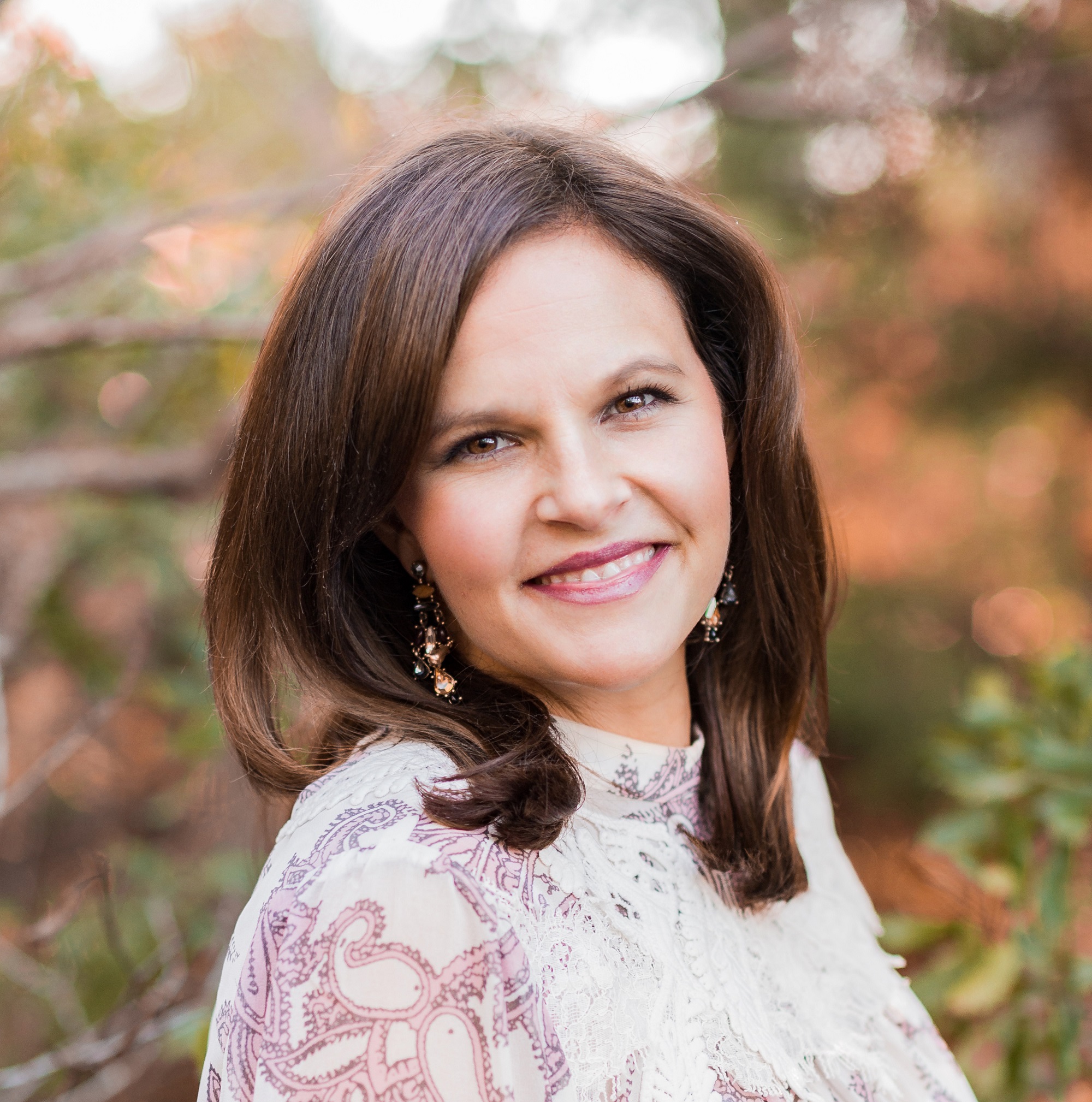 Erica Campbell's Instagram, Twitter & Facebook on IDCrawl