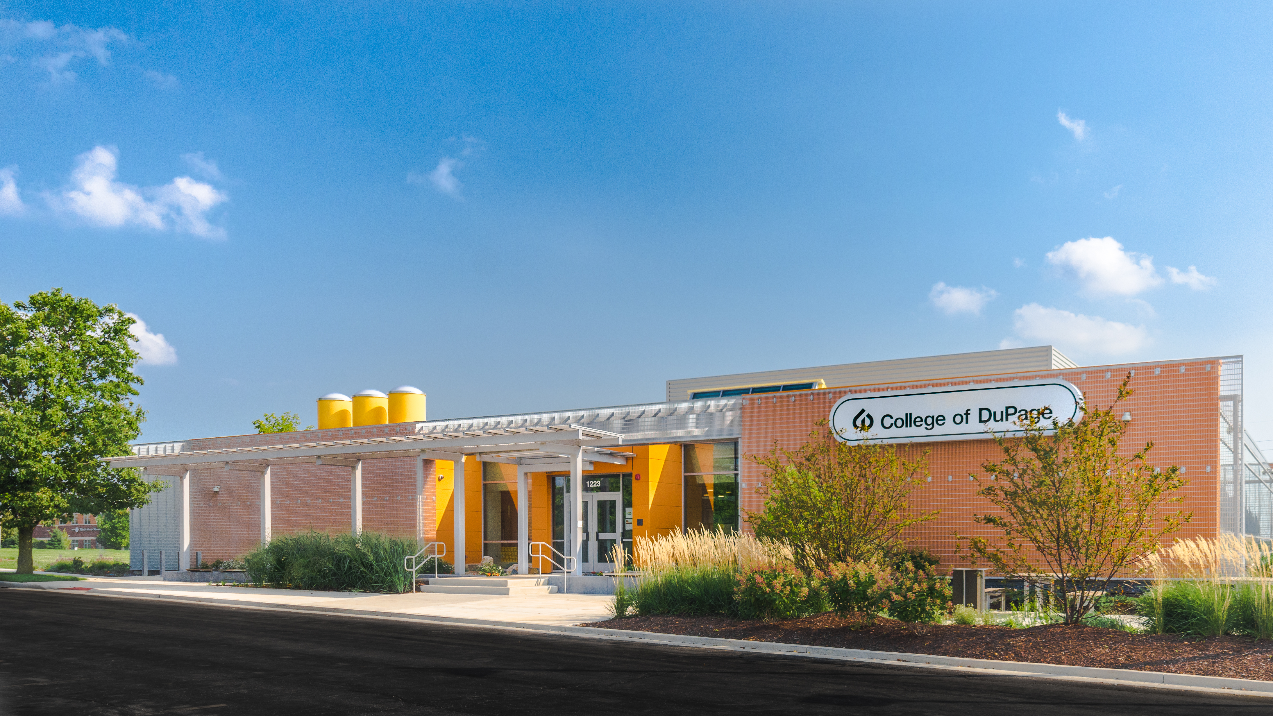 College of DuPage Naperville Regional Center Renovation | Builder Magazine