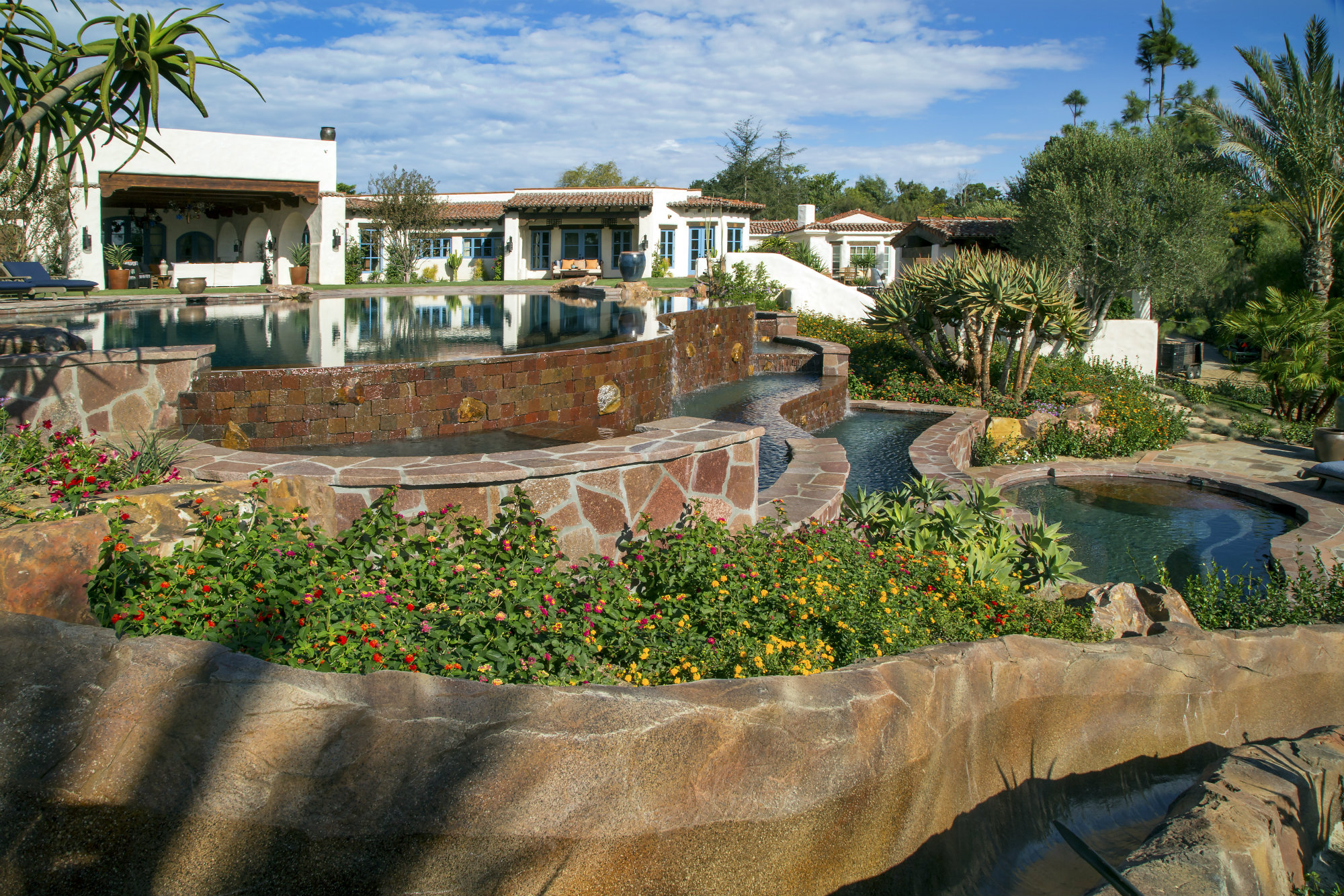Pools by Mission Pools| Pool & Spa News