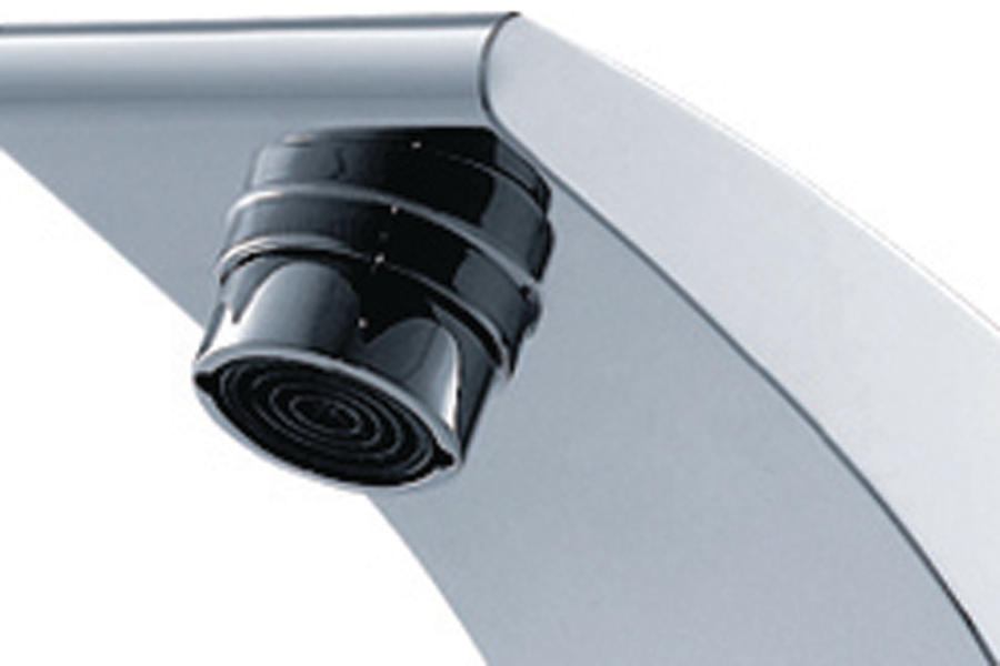 Low-Flow Fixtures from Fluid | Builder Magazine