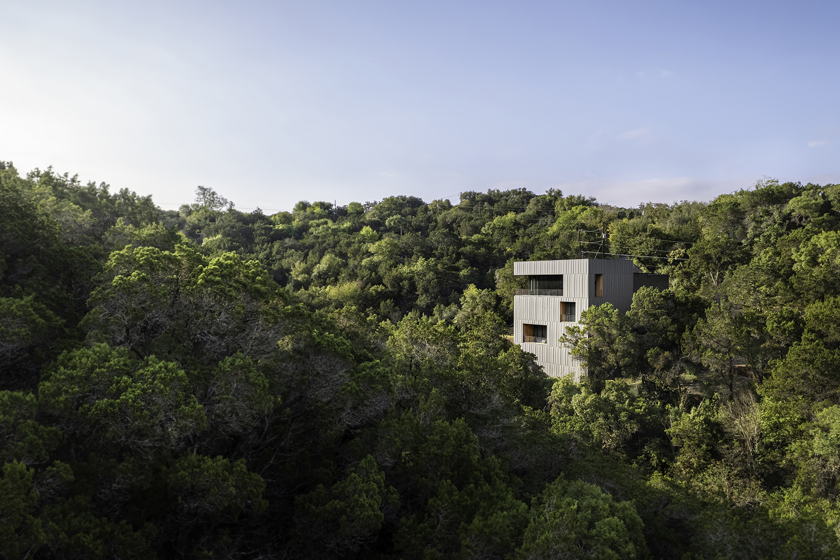 Falcon Ledge Residence, by Alterstudio Architecture | Architect Magazine