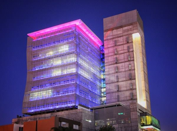 Project Gallery: VIA Corporativo | Architect Magazine