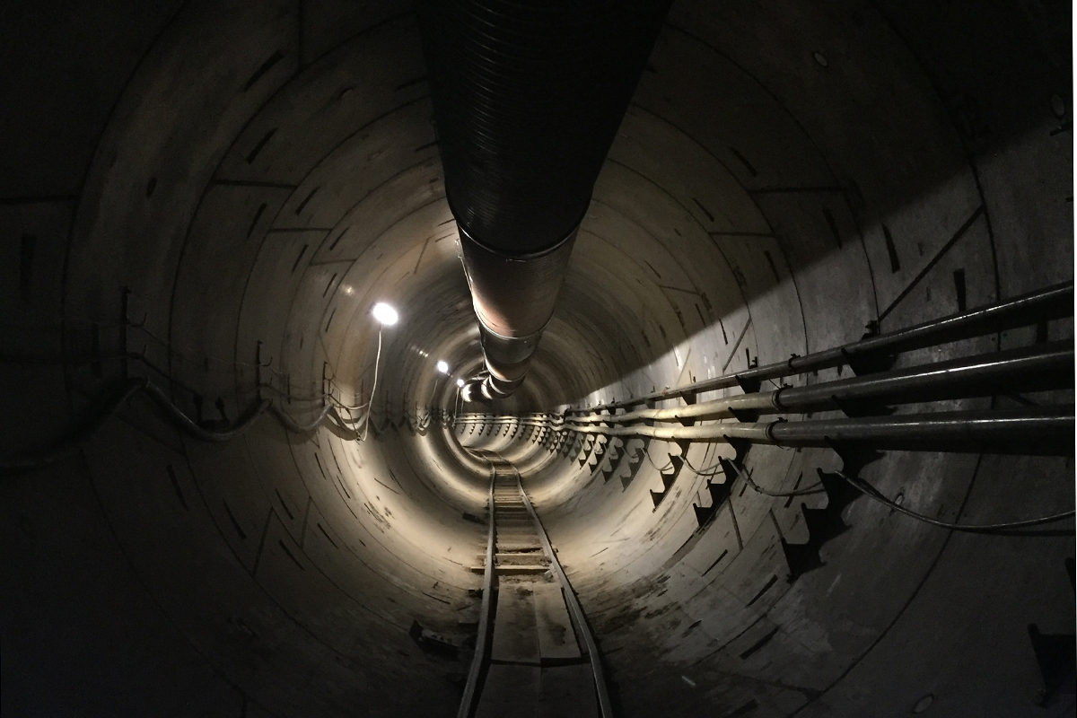 This Week in Tech: Elon Musk's Boring Company to Build a High-Speed ...