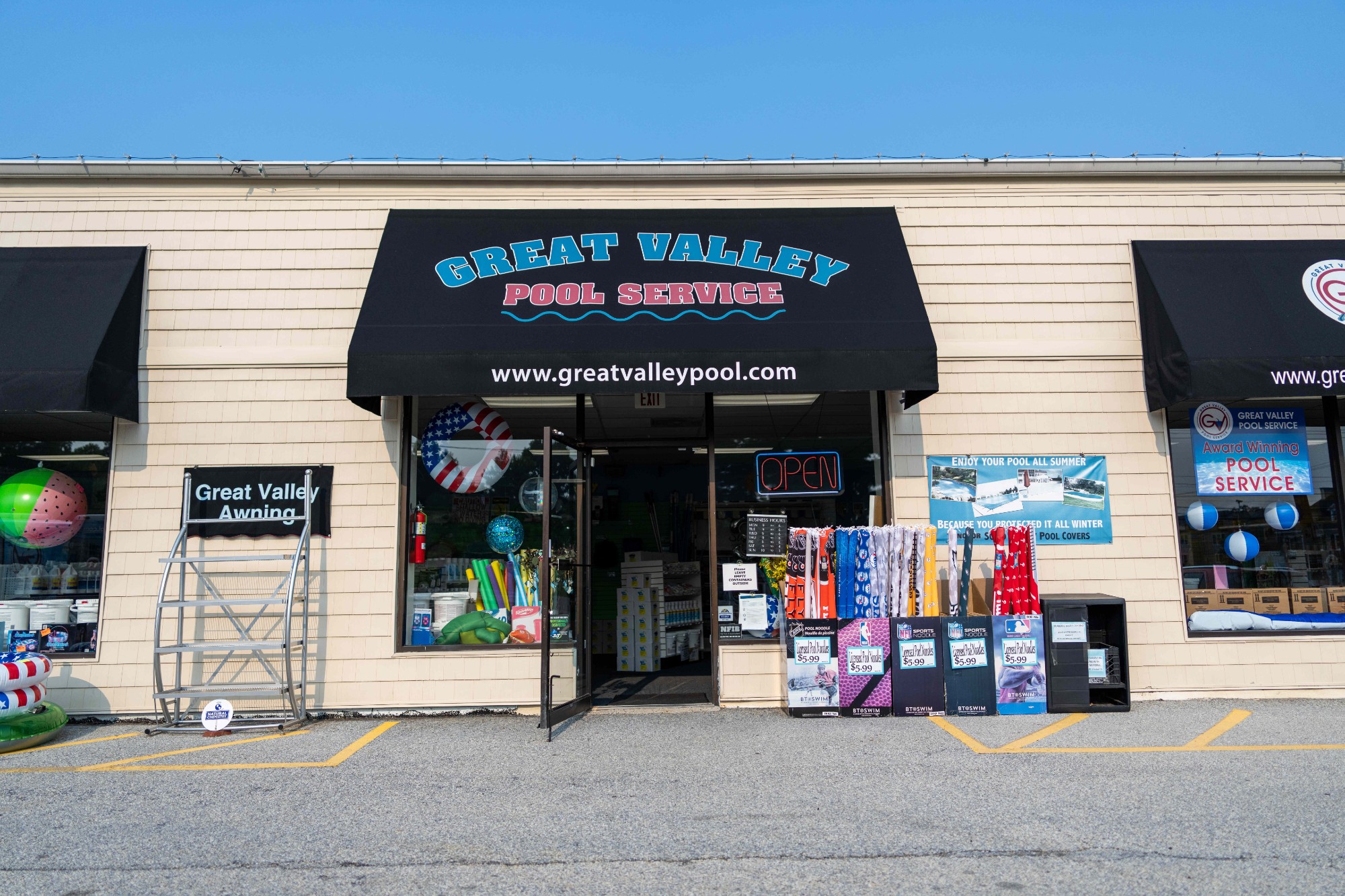 2022 NESPA Outstanding Achievement Awards: RETAILERS| Pool & Spa News