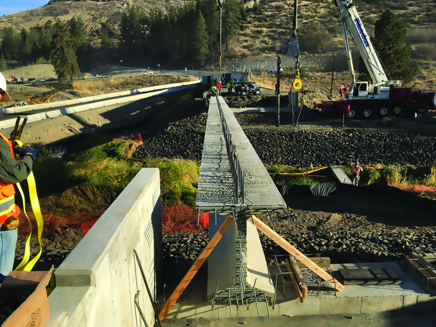 136-foot Super-Girder Used on Bridge Project| Concrete Construction ...