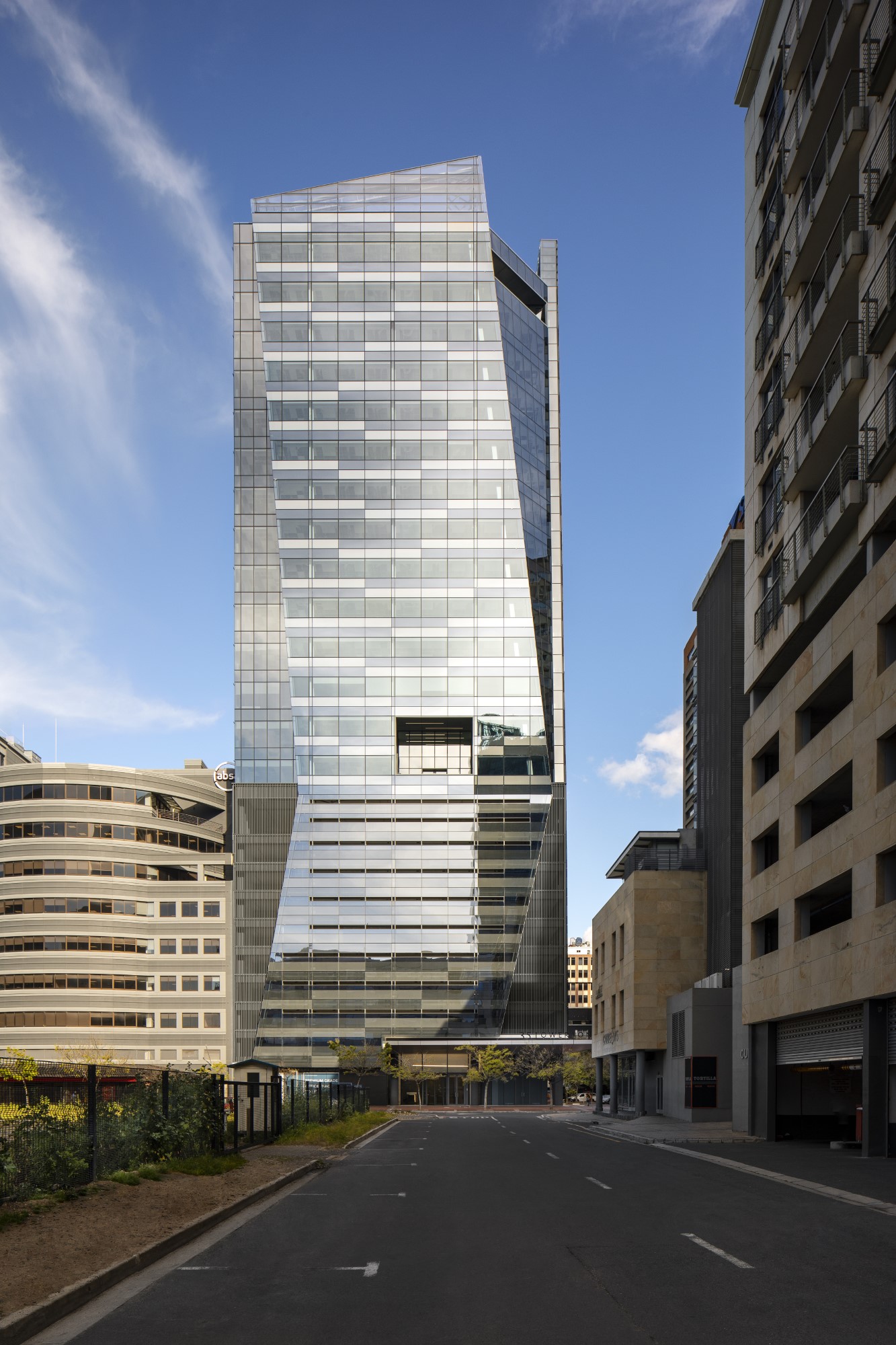 35 Lower Long | Architect Magazine