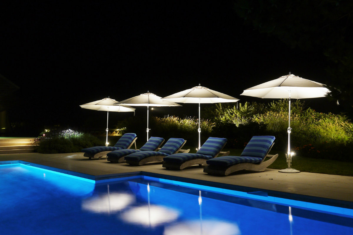 Pool Side Garden Umbrellas