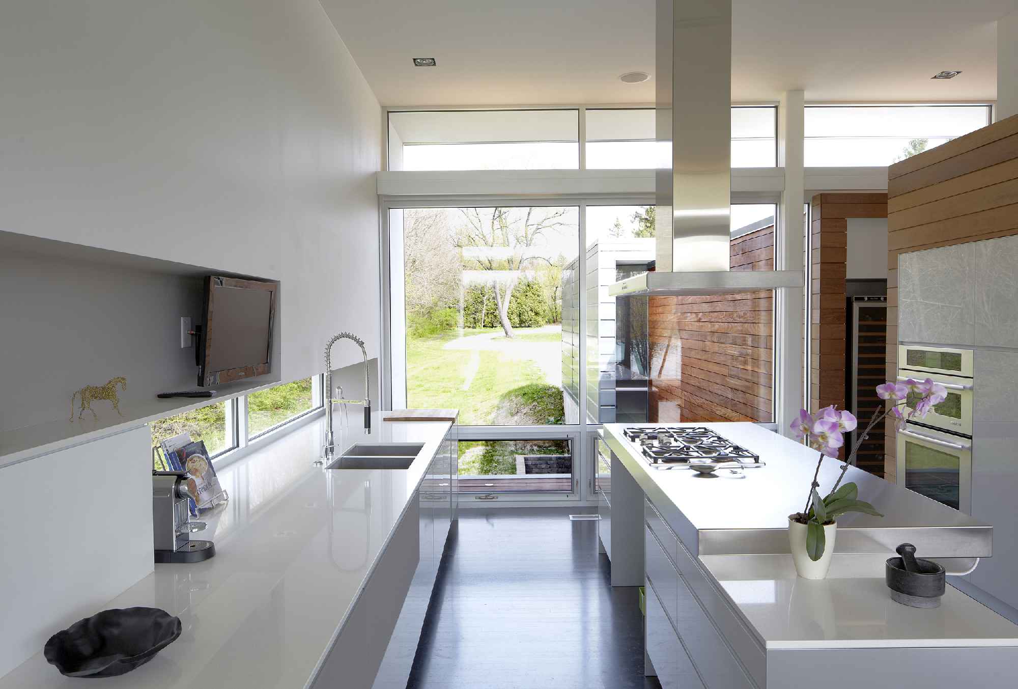 Riverview House Kitchen - 2015 Merit Winner | Builder Magazine