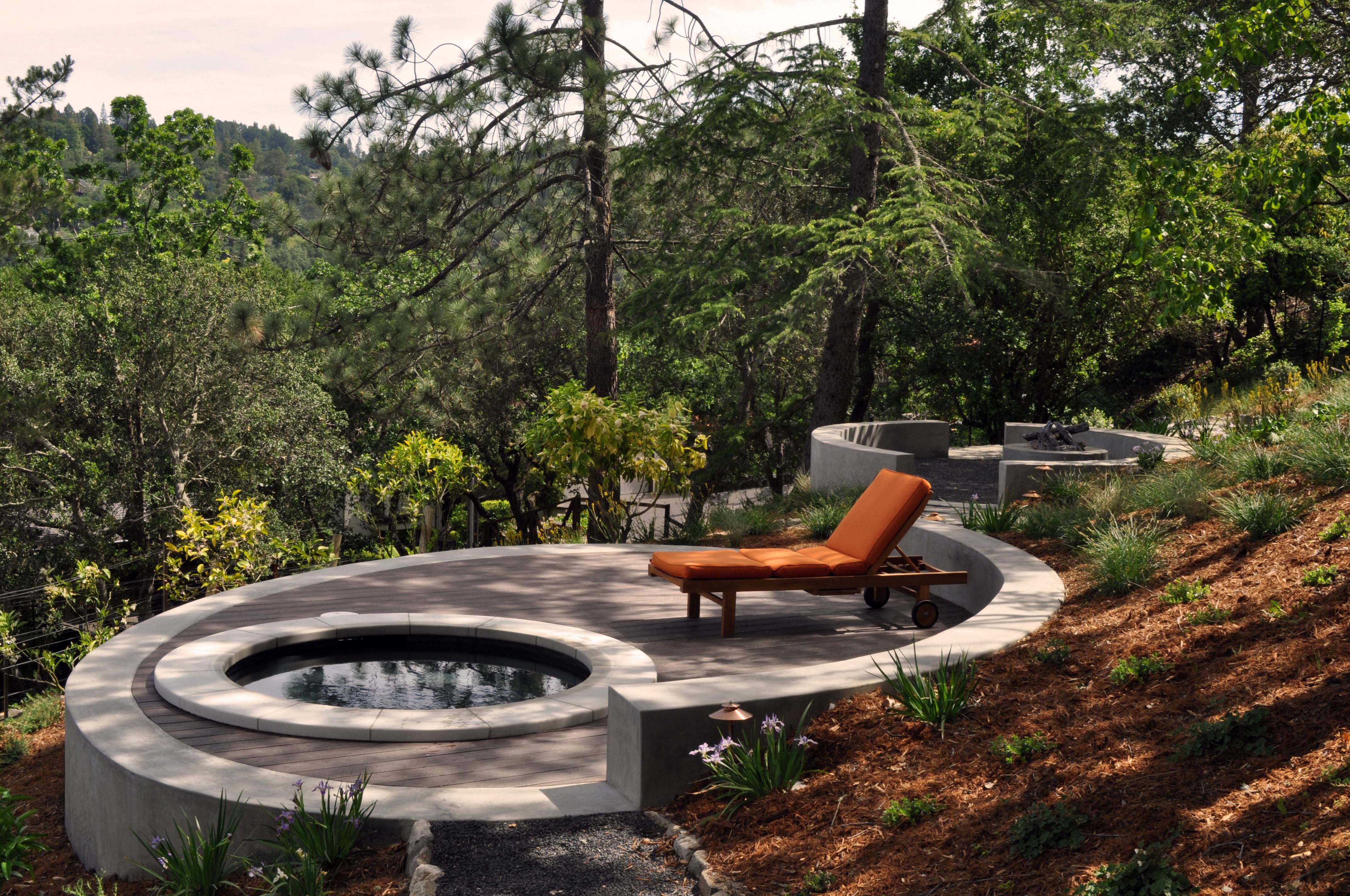 Hillside Spa Pops With Strong Geometric Design| Pool & Spa News