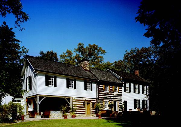 Four Stairs: Addition And Renovation To A Historic Virginia Farmhouse ...