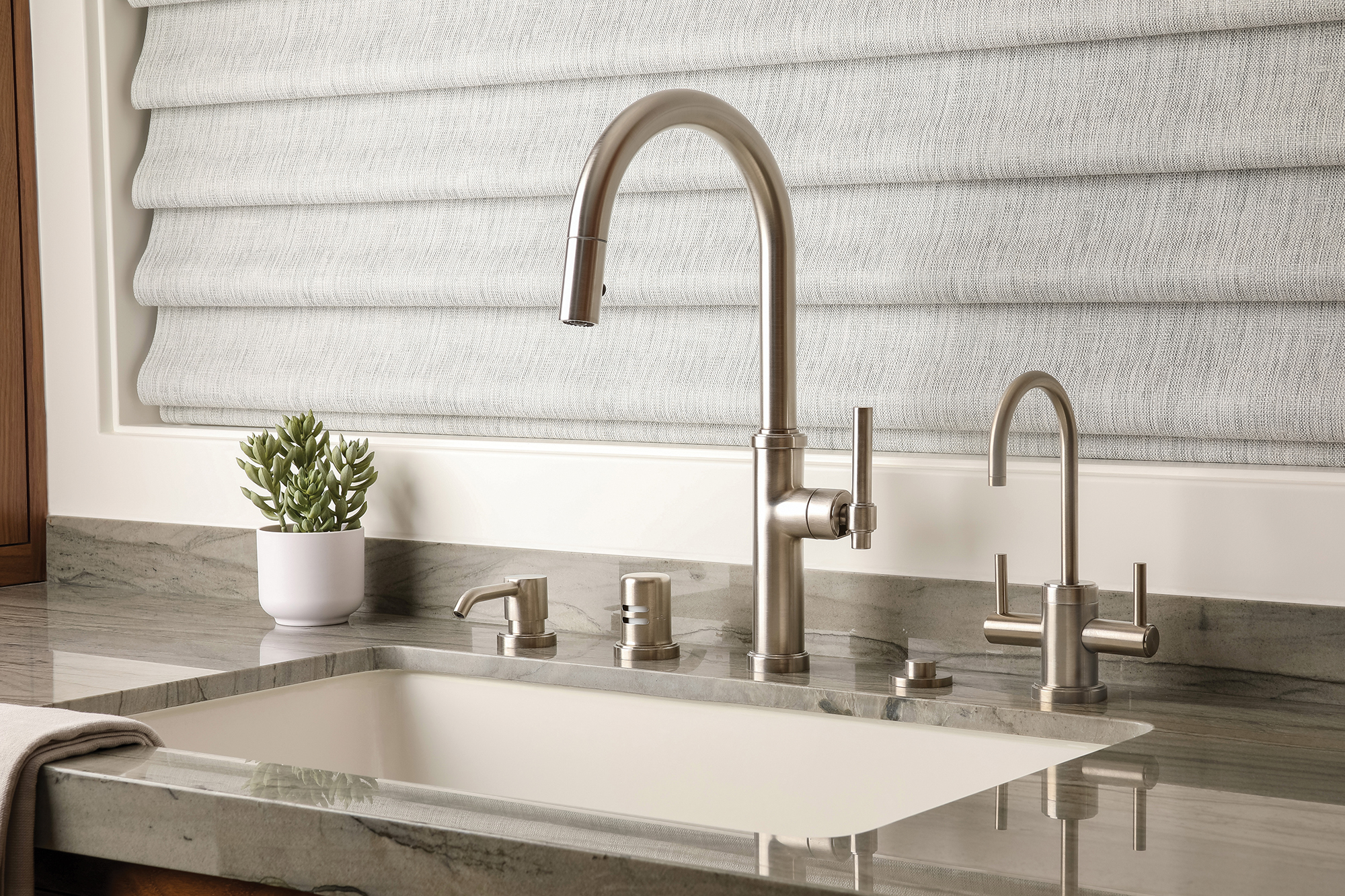 Brass Pull-Down Faucet | JLC Online