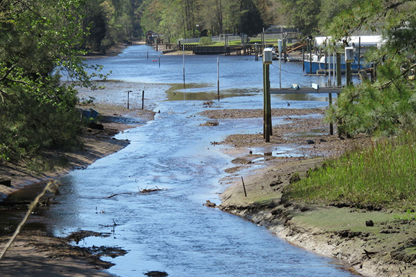 Homeowners Fret as Silt Fills Virginia Canal | JLC Online