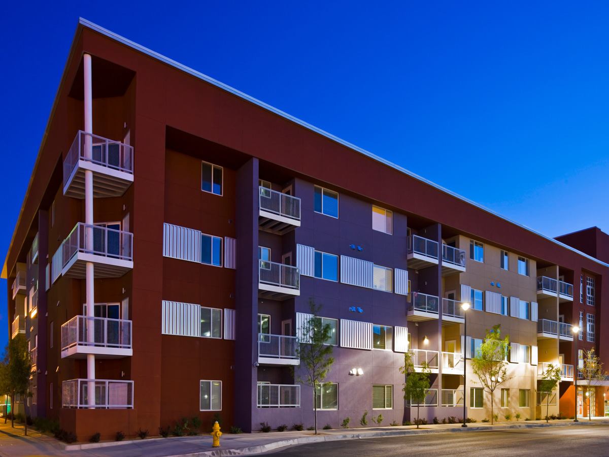 EHDA Merit Award: Silver Gardens Phase I | Builder Magazine