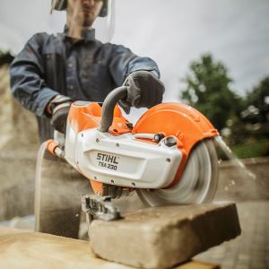 Stihl cut off saw battery store