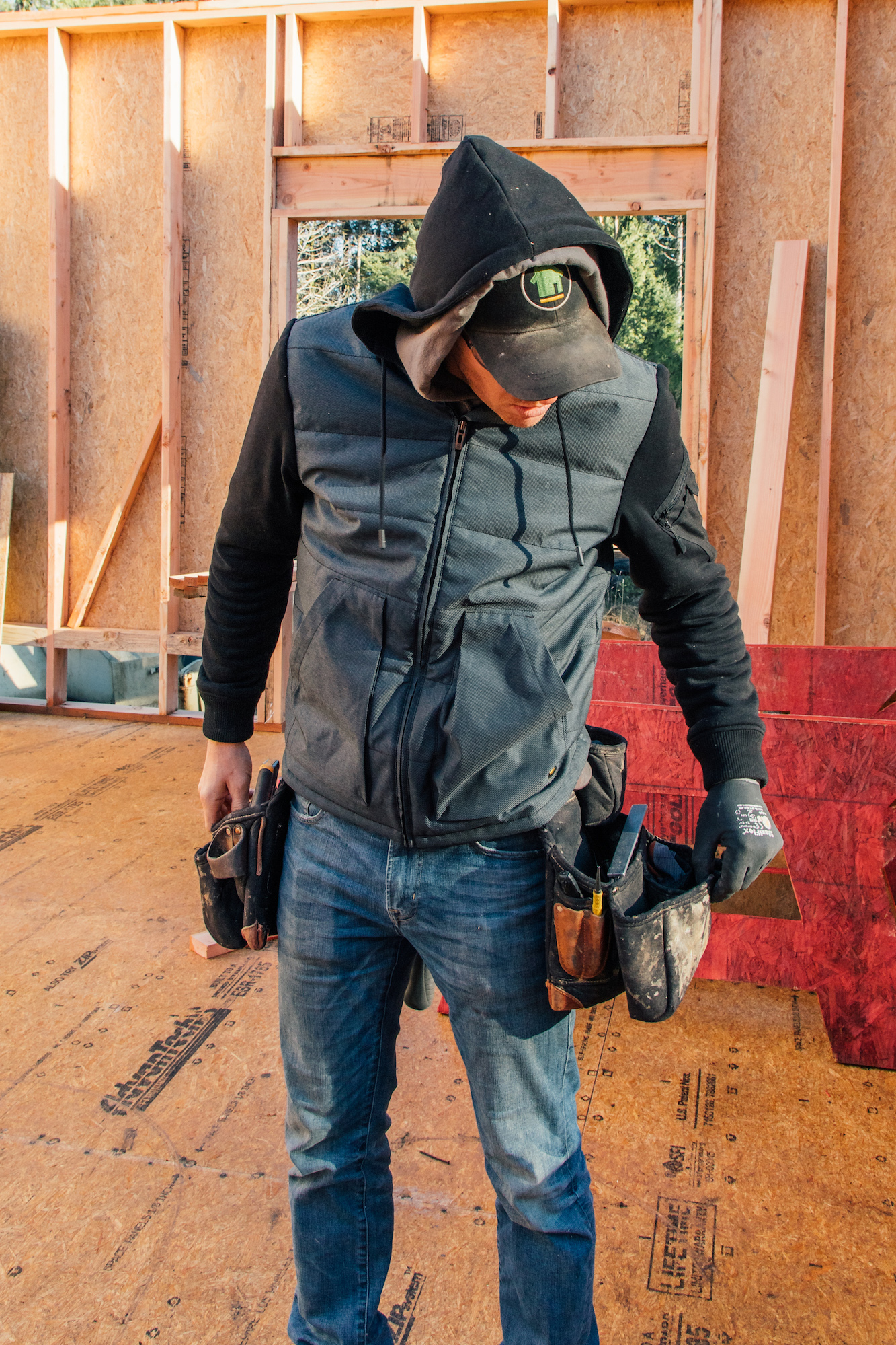 Eleven Hybrid Jacket | JLC Online