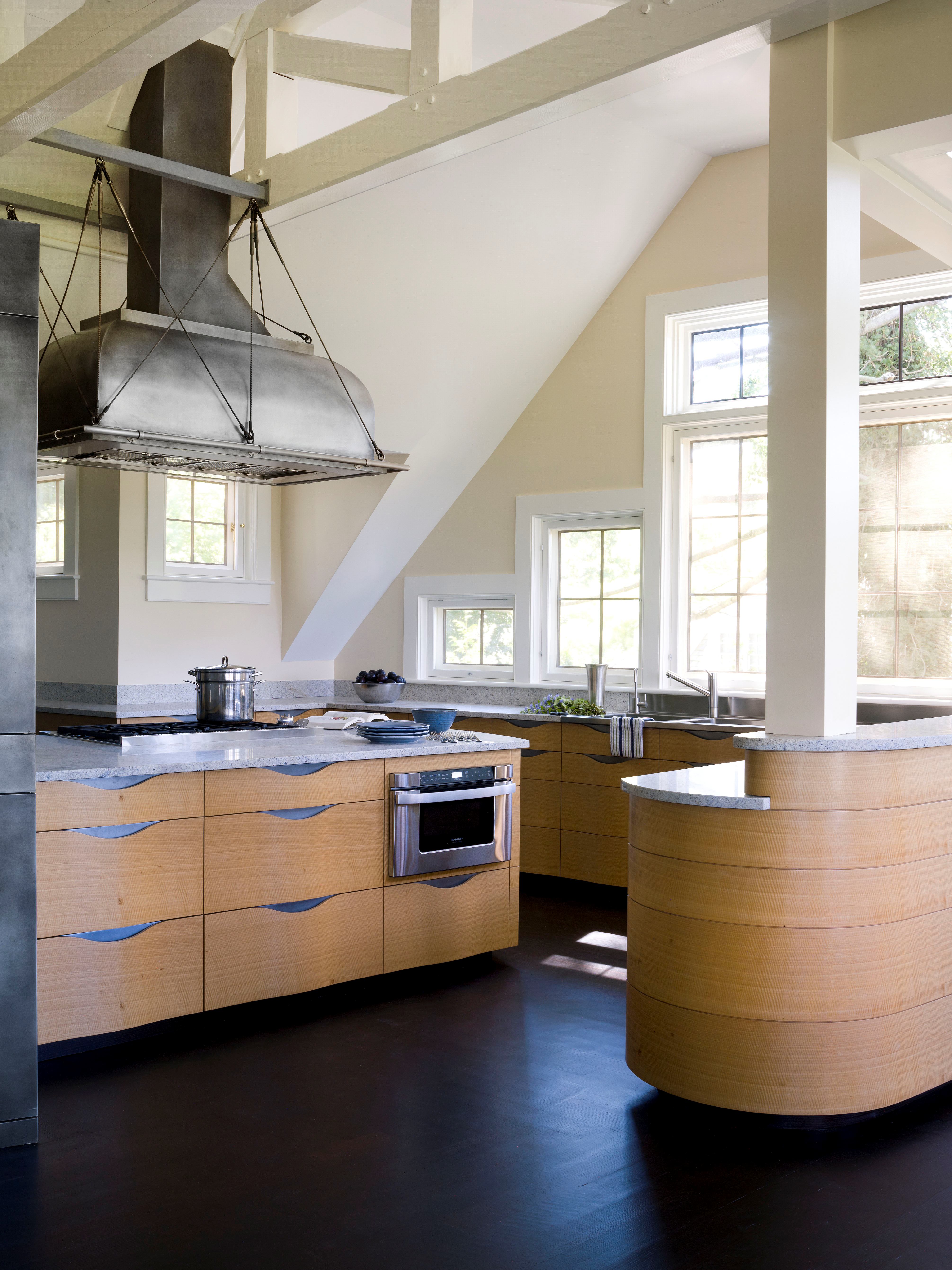 Anigre Kitchen | Builder Magazine