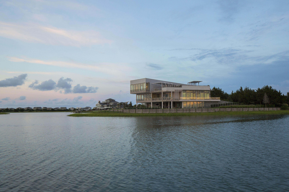 Barrier Island House on Figure Eight Island | Architect Magazine