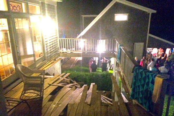 Deck Collapse Injures Eight | JLC Online
