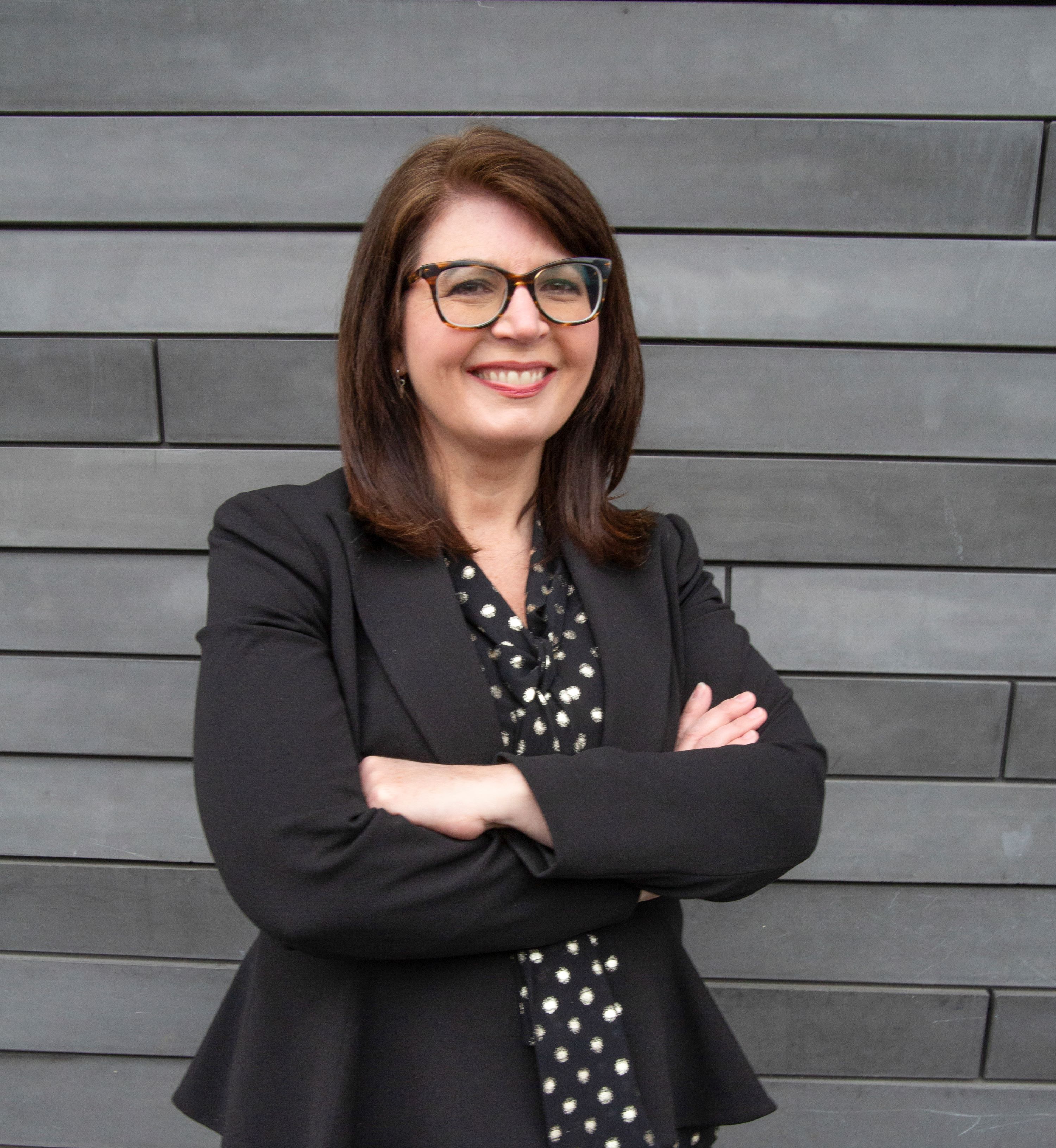 Christine Serlin - Journalist Profile - Intelligent Relations