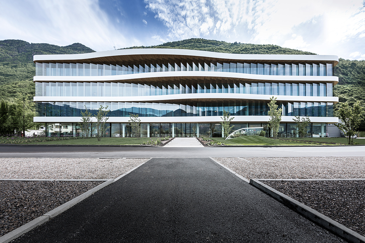 Dr. Schär Offices | Architect Magazine