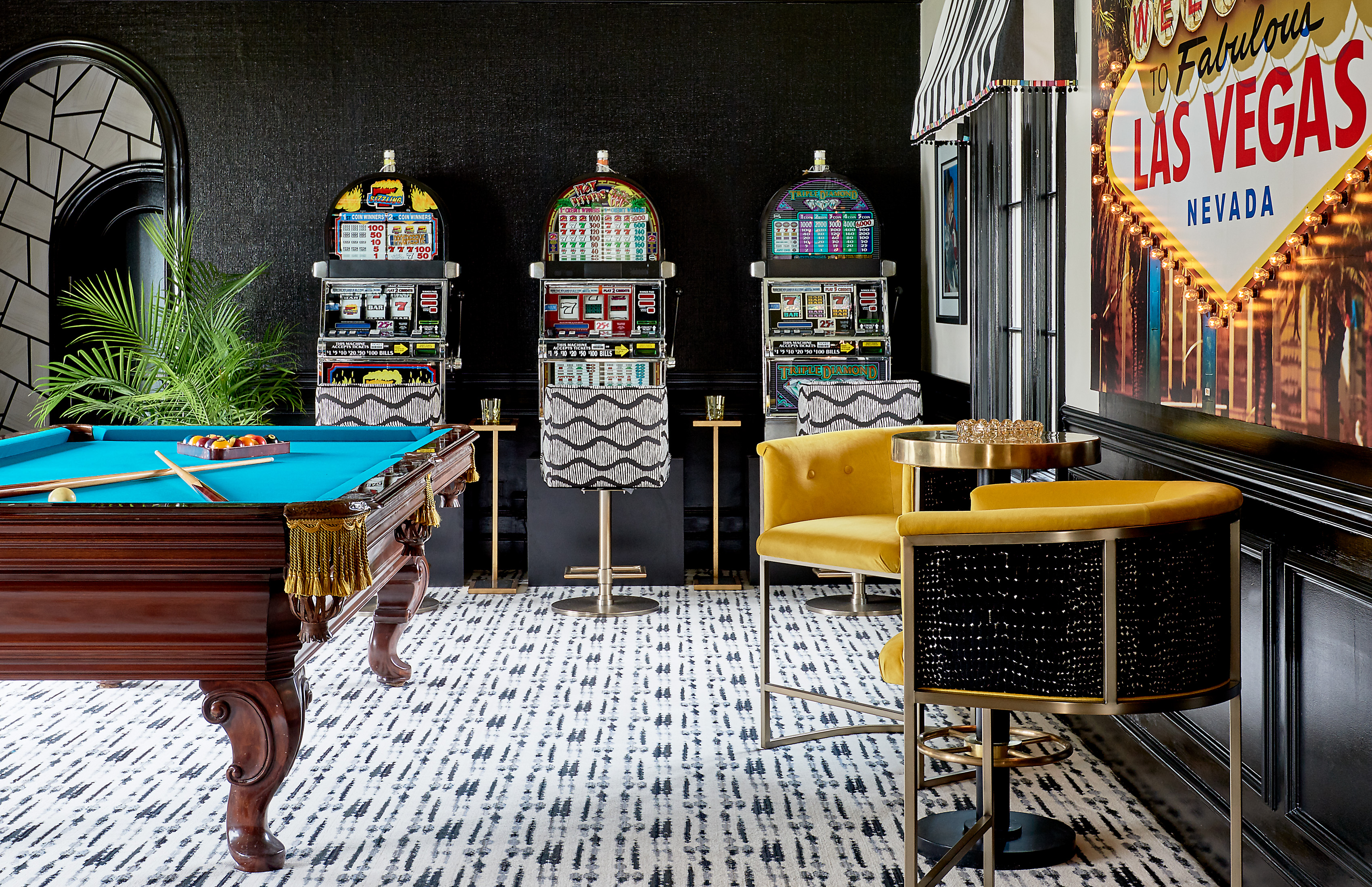Viva Las Vegas Room | Builder Magazine