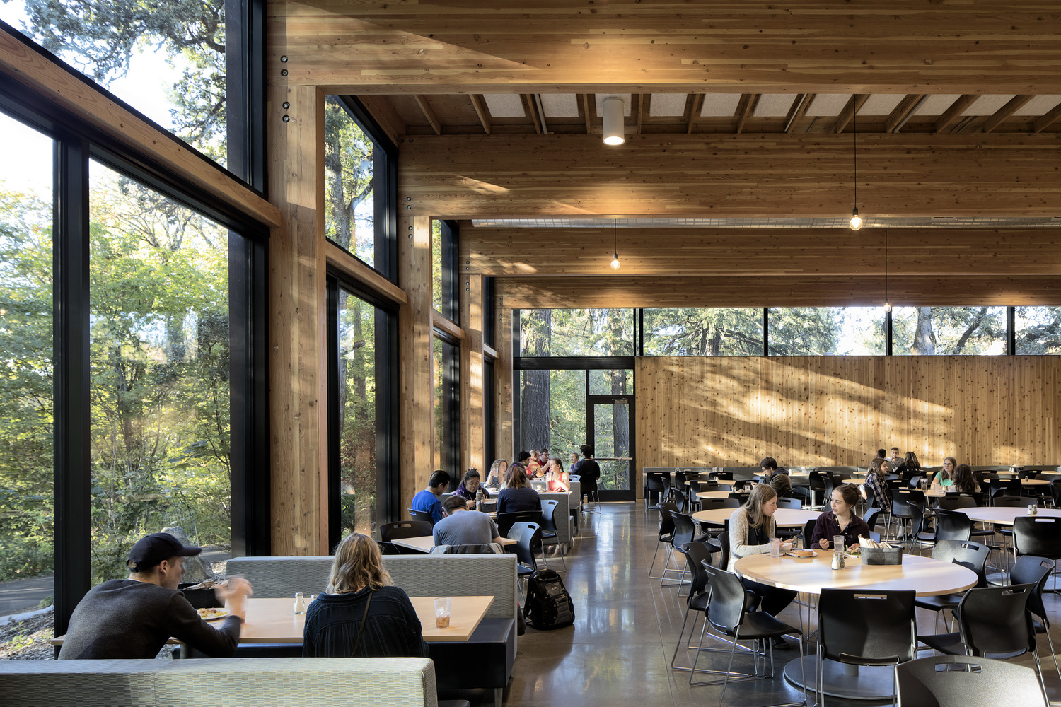 Canyon Commons Dining Hall | Architect Magazine