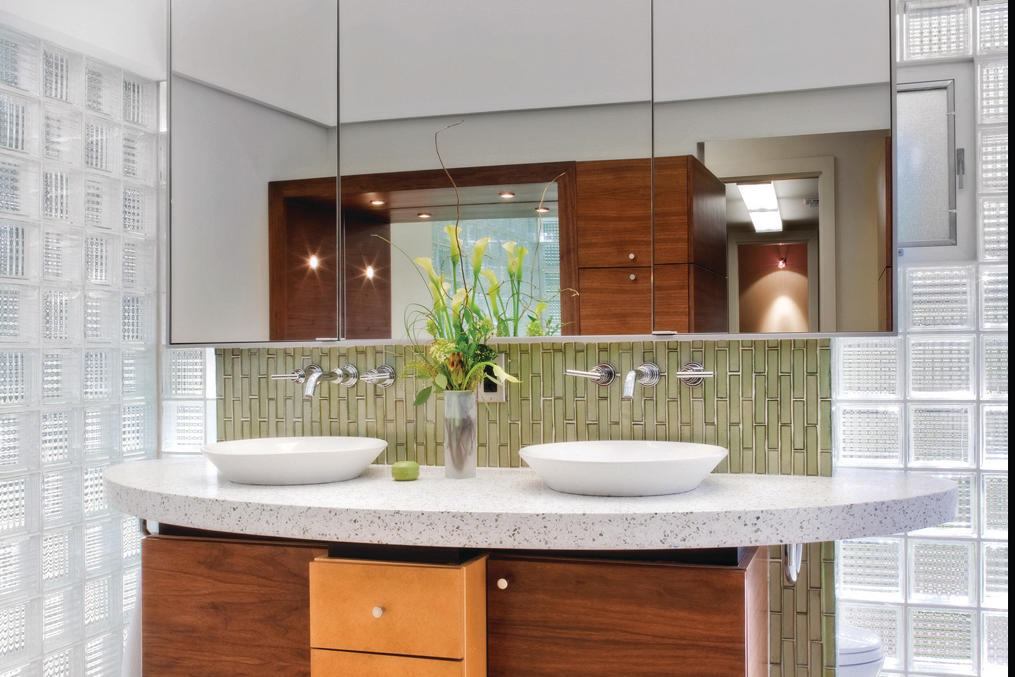 Vale Master Bath Wins 2010 Watermark Award | Builder Magazine