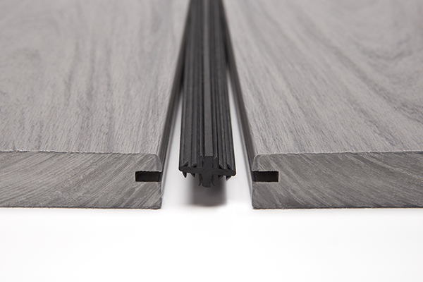 Keeping Dry Under the Deck | JLC Online